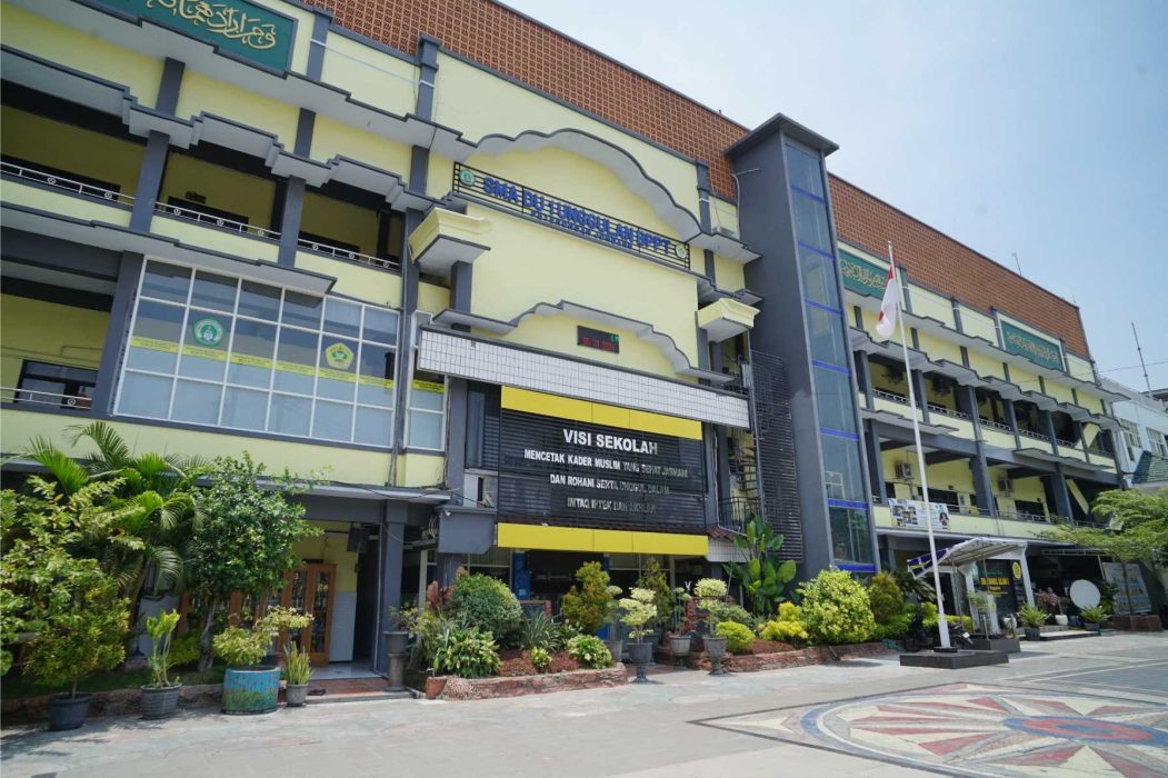 Profil SMA DU 1 – SMA Darul Ulum 1 Jombang